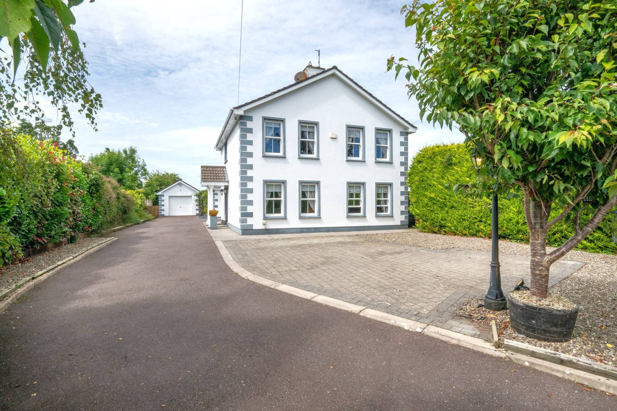 Extension of the main living space transformed this €525,000 ...