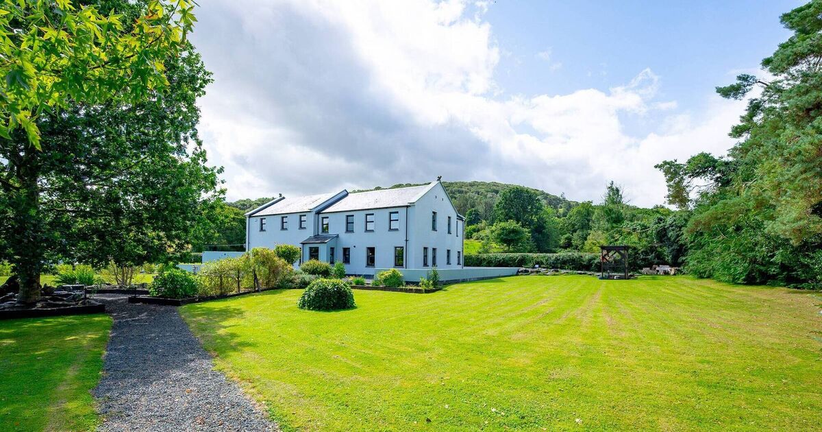 Handyman's Ballymakeera home is a €675,000 delight