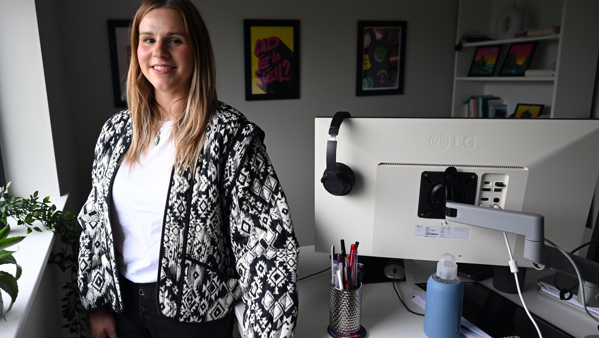 Workplace Wellbeing: Weighing the ups and downs of the side hustle shuffle