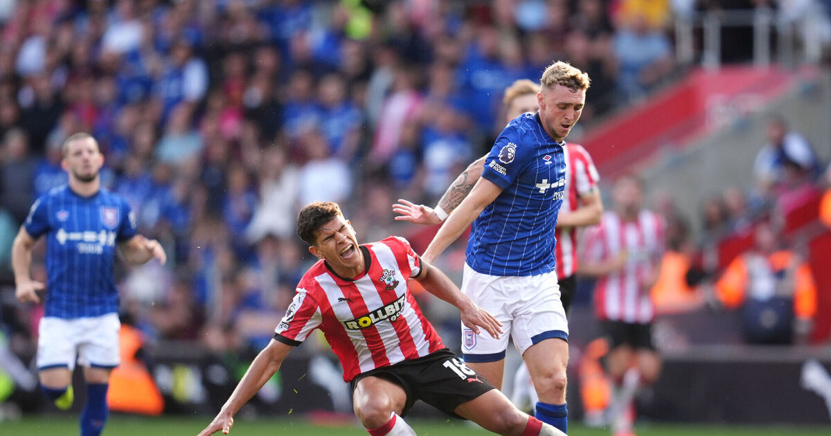 Taylor, Johnston, Azaz included as Hallgrimsson names latest Ireland squad