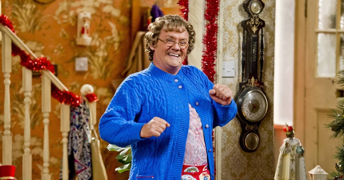 Mrs Brown’s Boys star Brendan O’Carroll apologises over ‘clumsy’ racial ...