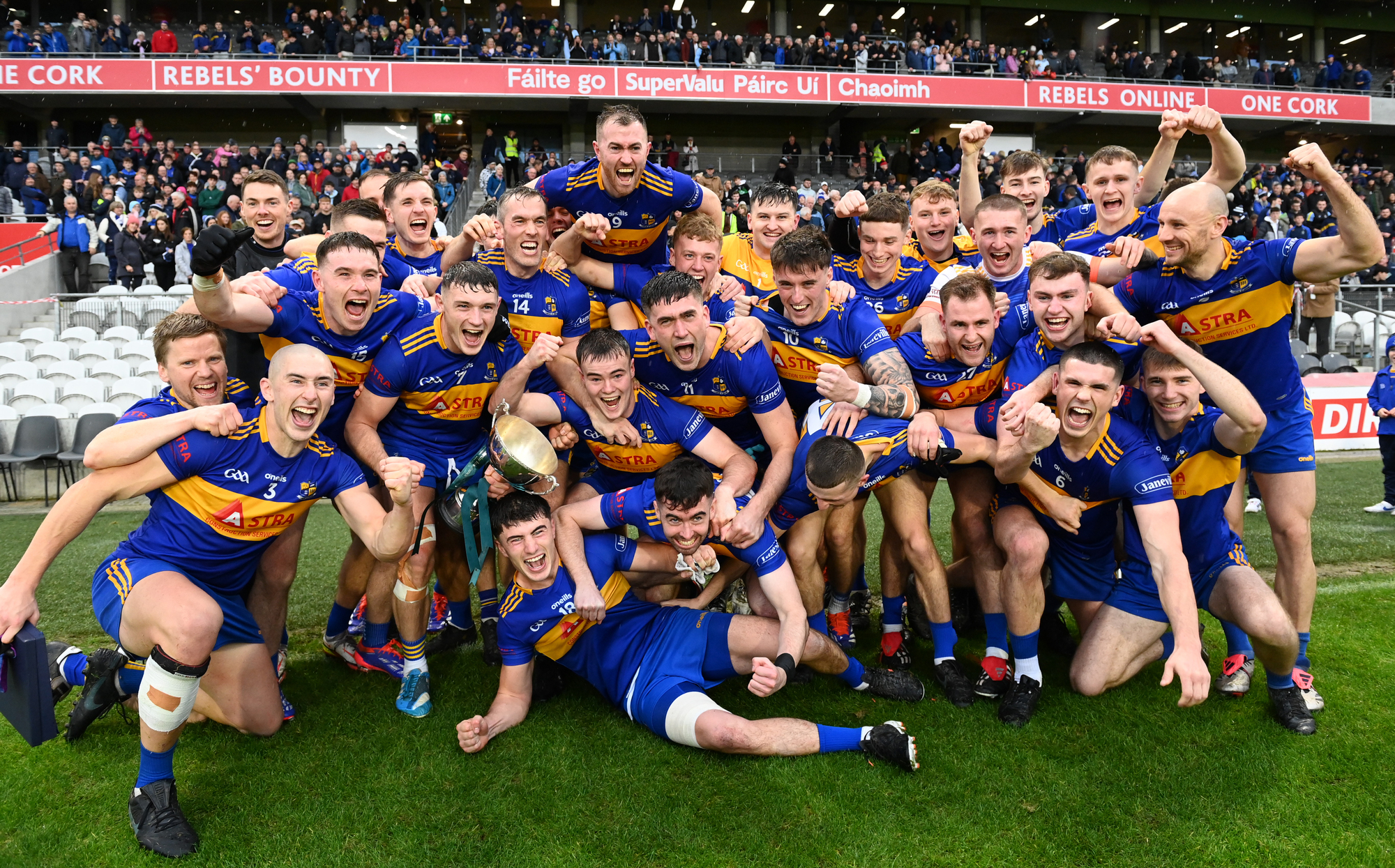 Carrigaline show their mettle with instant rebound