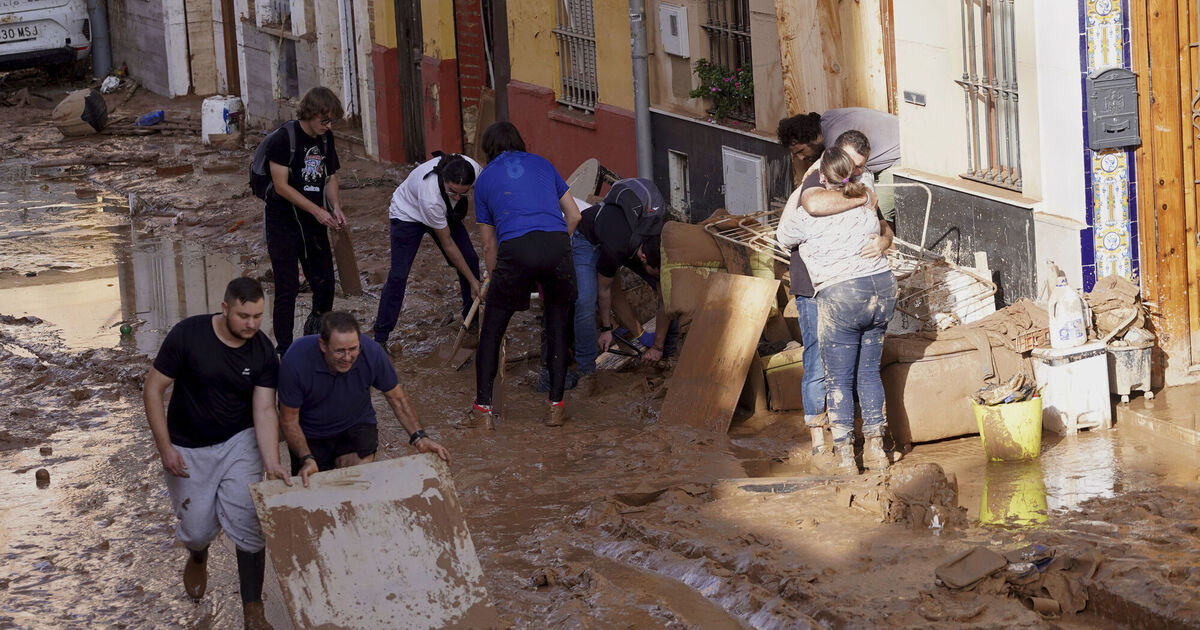 ‘We were trapped like rats’: Spain’s floods bring devastation and despair