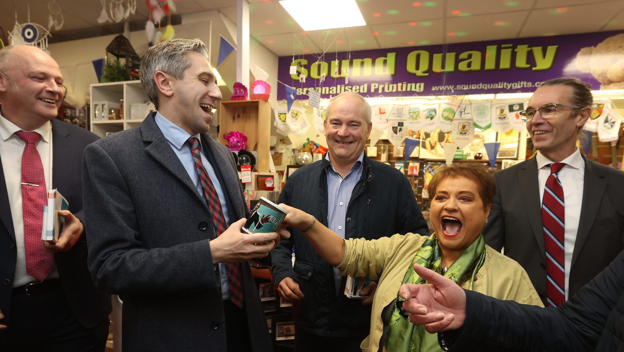 Simon Harris and Mary Lou McDonald sent in a spin by jiving shopkeeper