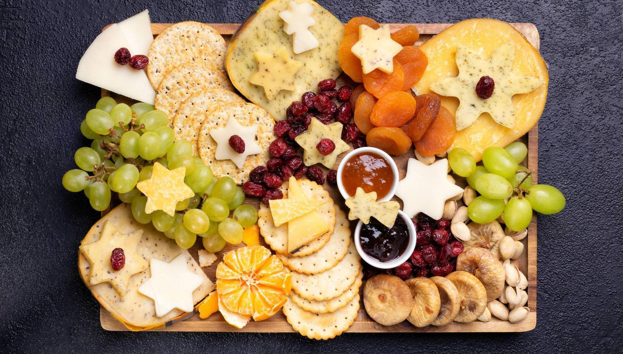 Top 8: Get your Christmas party going with the cream of fancy crackers