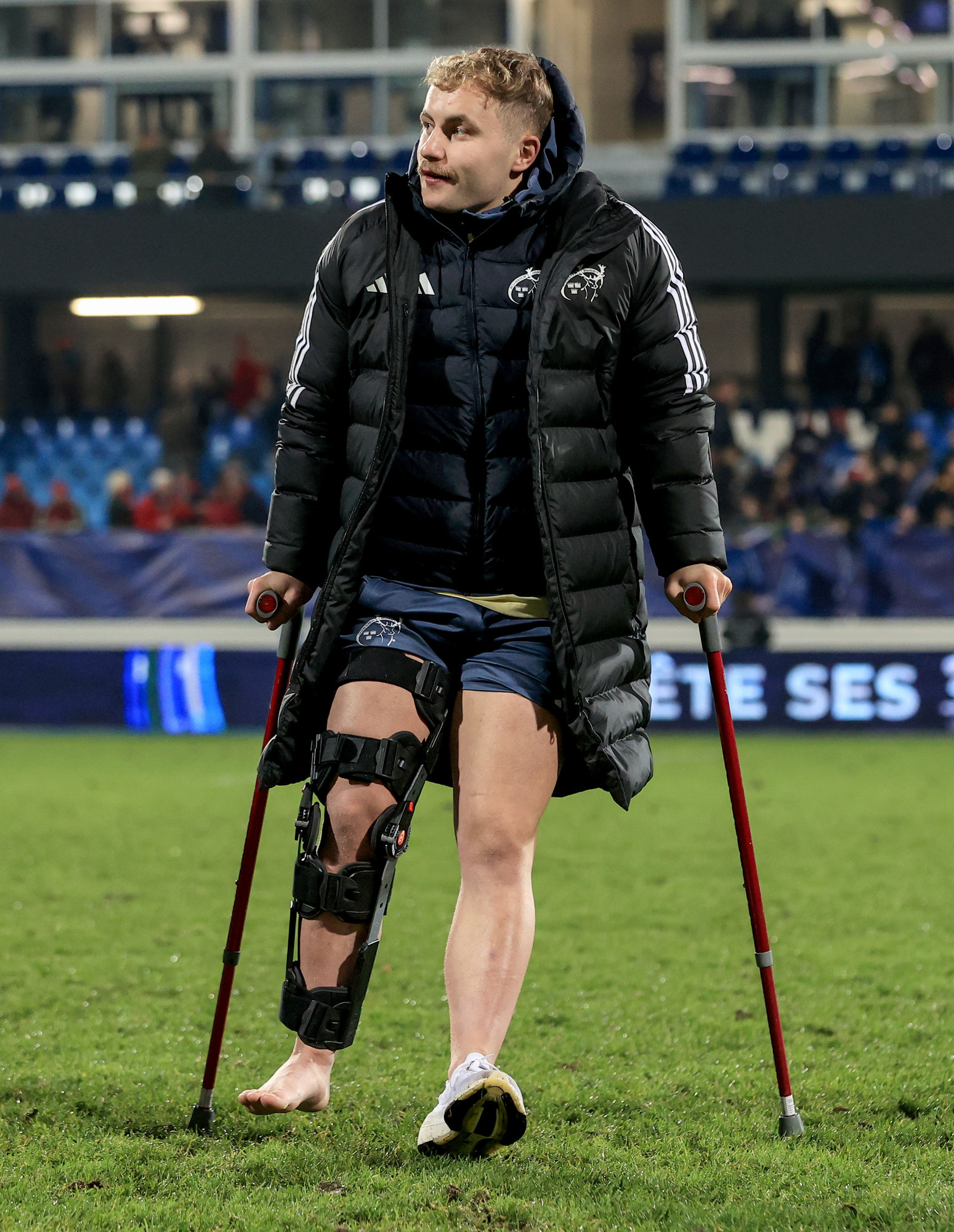 Munster have anxious wait for full assessment on Craig Casey's knee injury