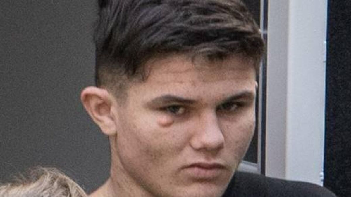 Two men in court over gun and ammunition seizure at Kerry roundabout