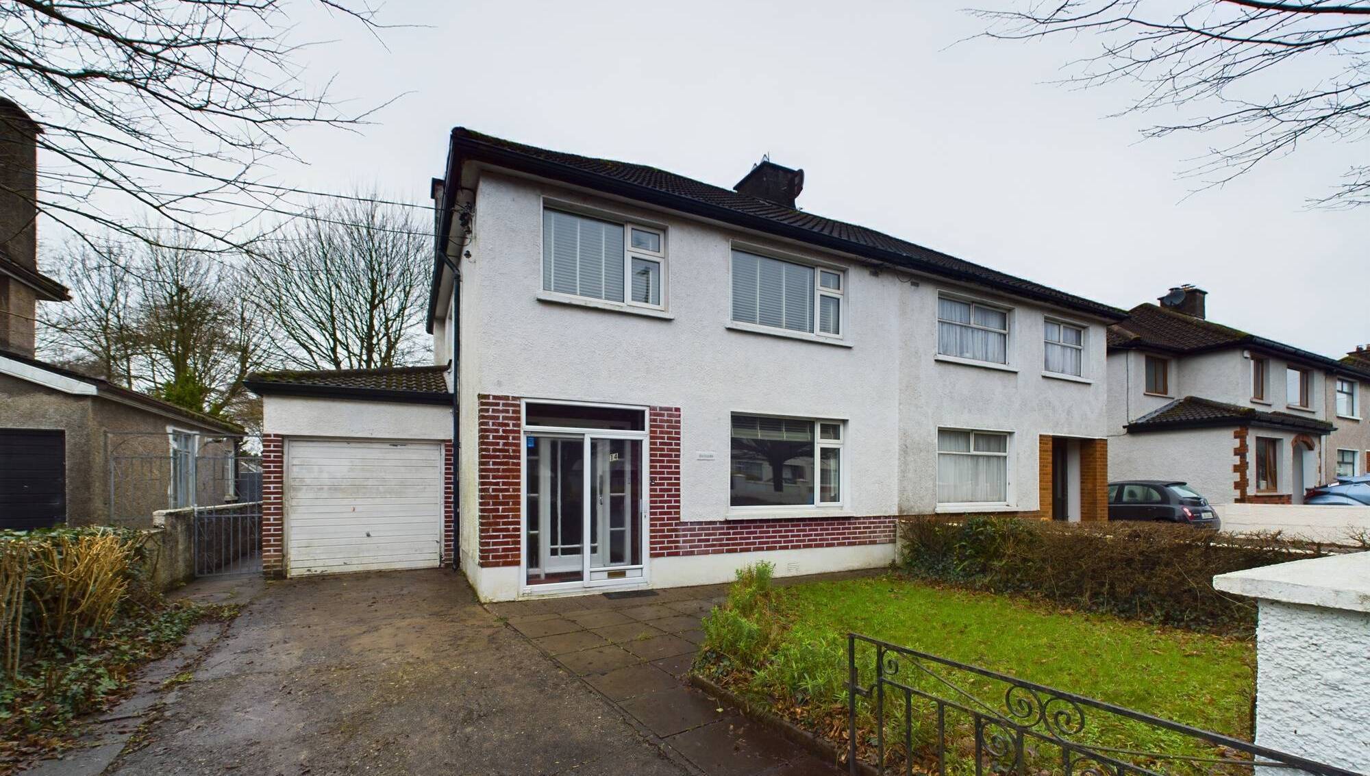 Charming Glasheen home with spacious garden and views of St Finbarr’s ...