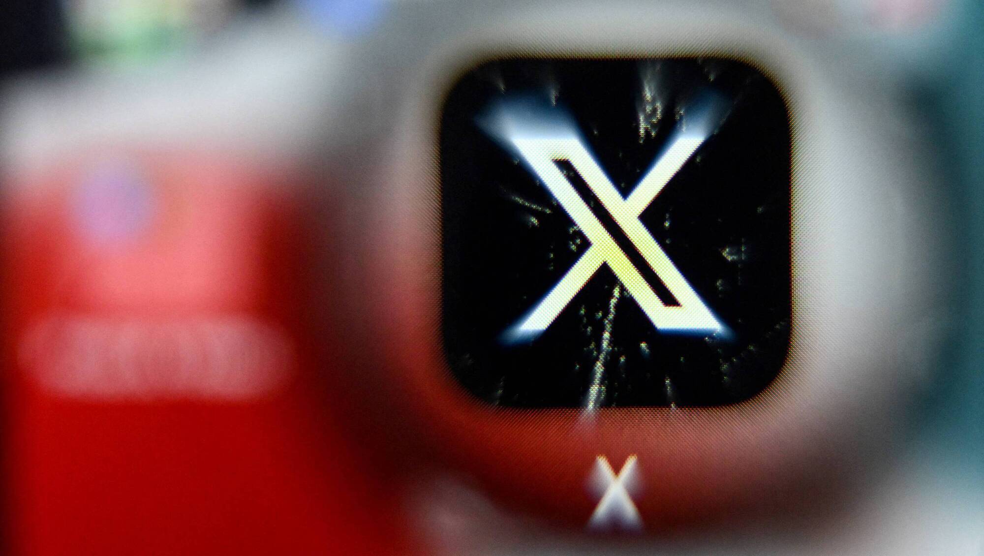 Irish Independent publisher takes legal action against X over ‘fake ads’