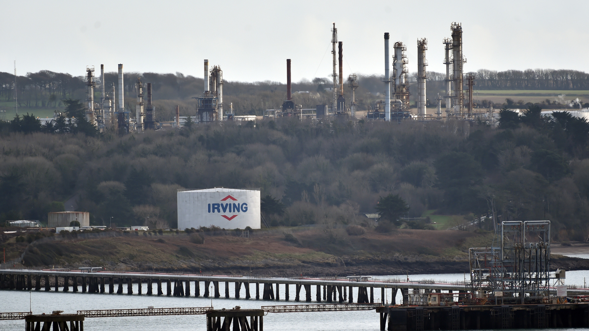 Irving Oil Whitegate refinery avoids conviction after oil spill