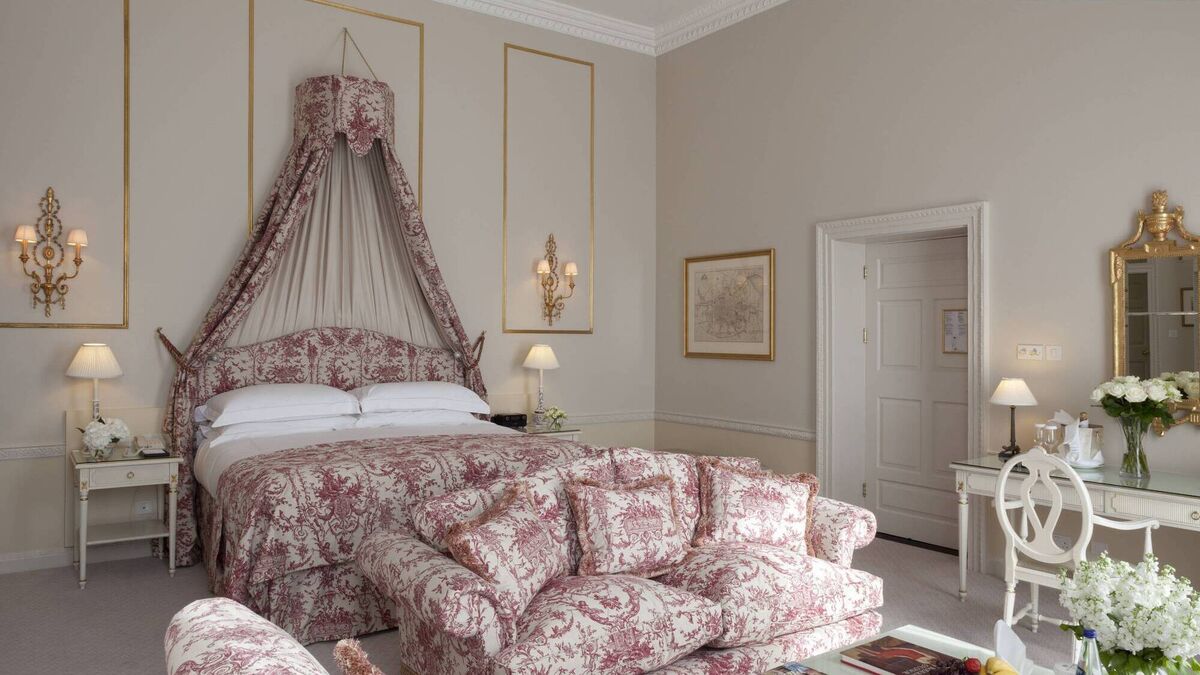 Hotel review: The Merrion offers superior service and a joyful escape ...
