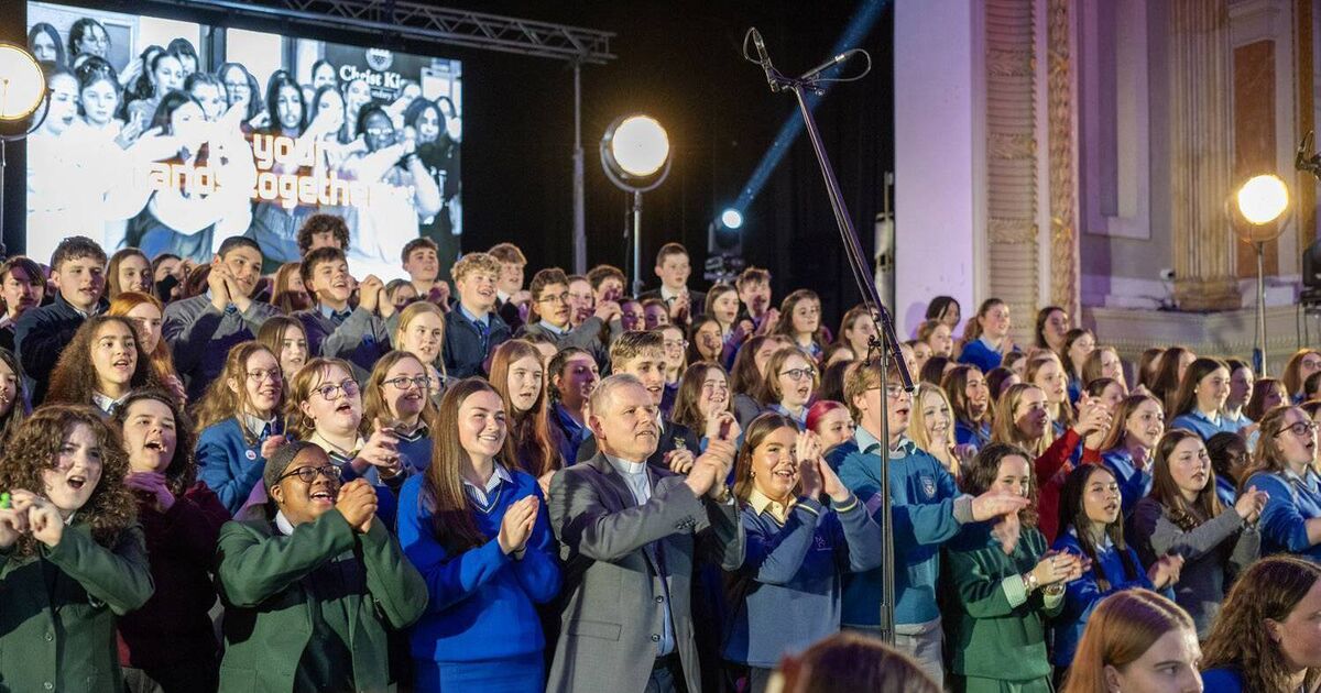 Hundreds of teens attend first-of-its-kind music and faith-based ...