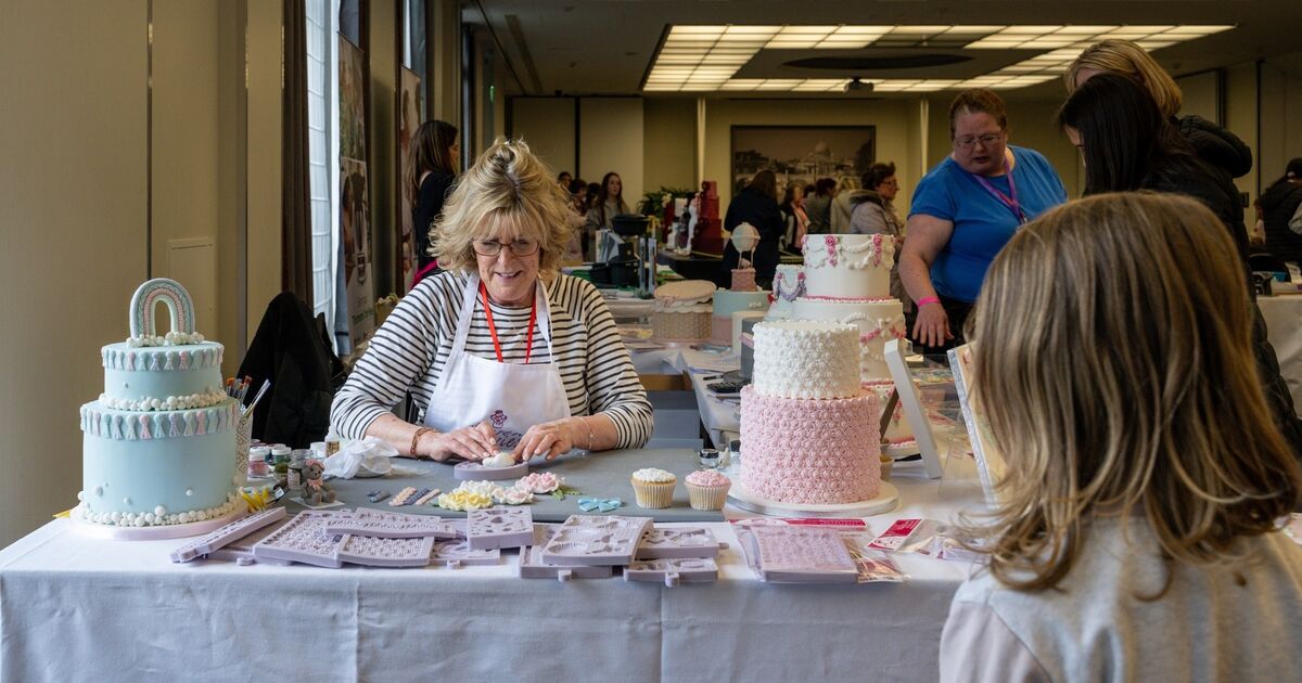 Watch: Sugarcraft creations impress at Cork show
