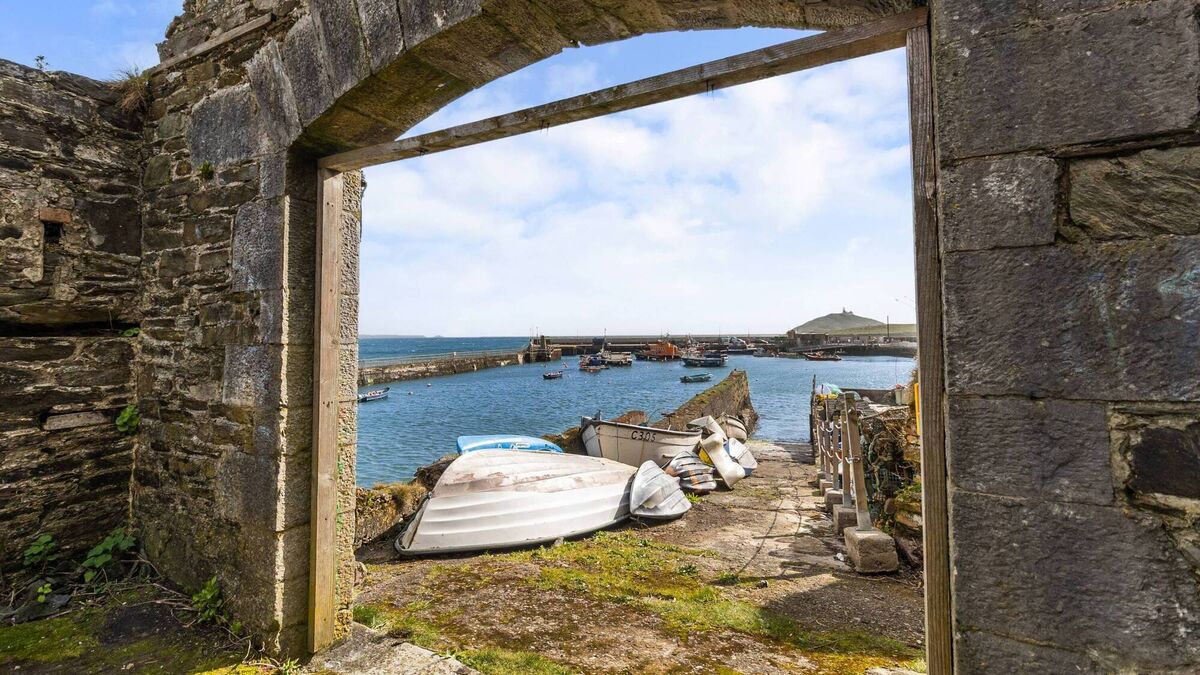 Waterfront ruin in Ballycotton hits market for €70k with huge potential ...