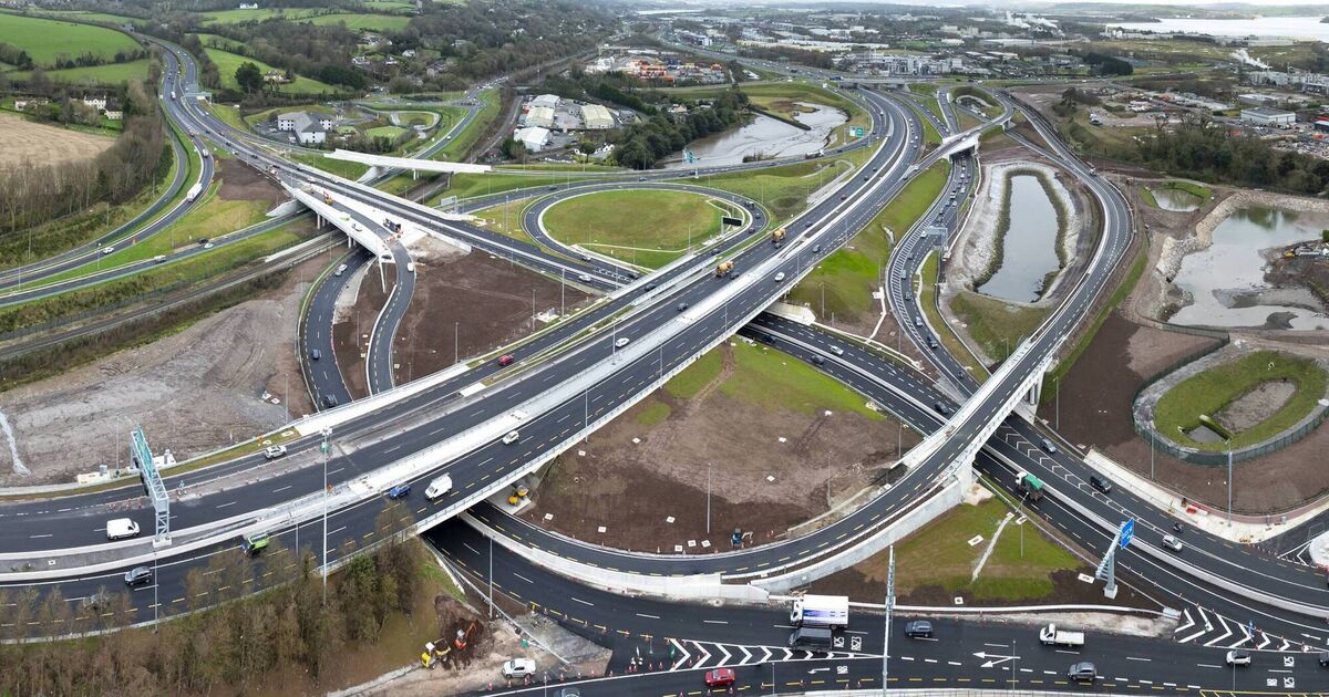 Government awards €600m contract for maintenance of Ireland's major ...