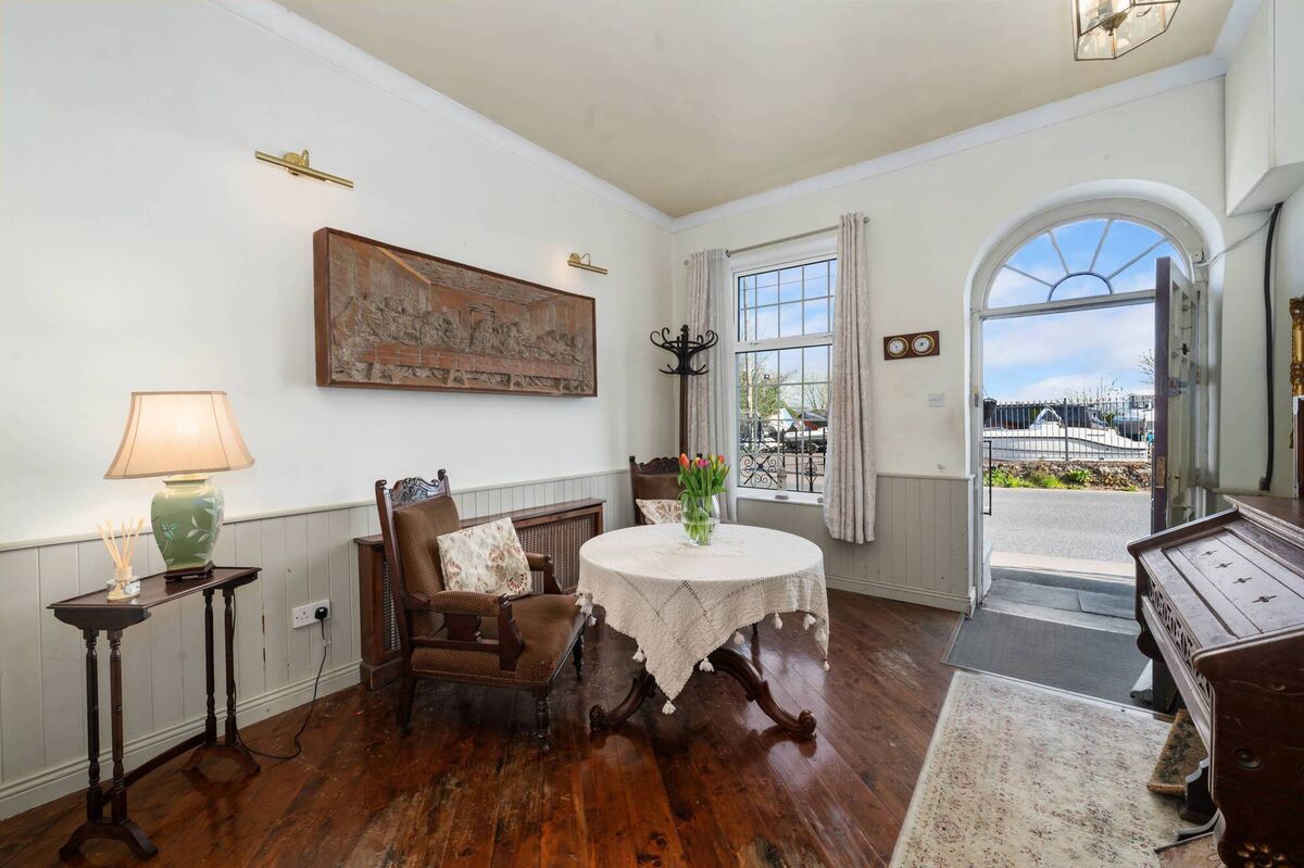 A sign of the times: €595k Toureen House opens a new chapter in Passage ...