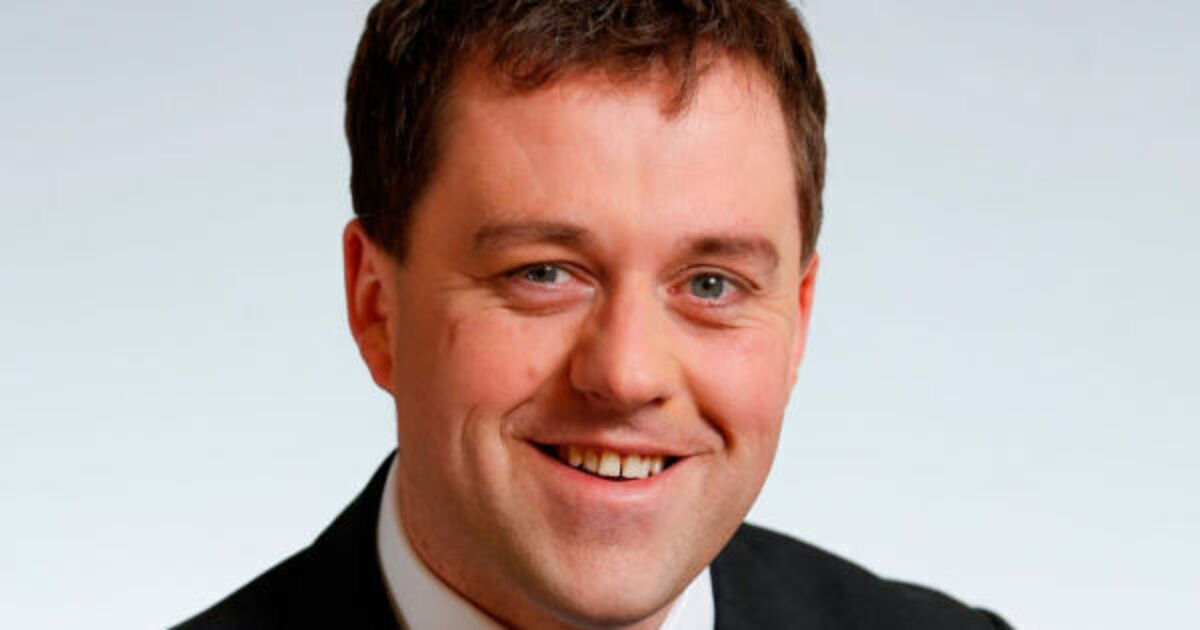 'Leader of all the Paddies' Enda Kenny is out of touch, says FF Senator ...