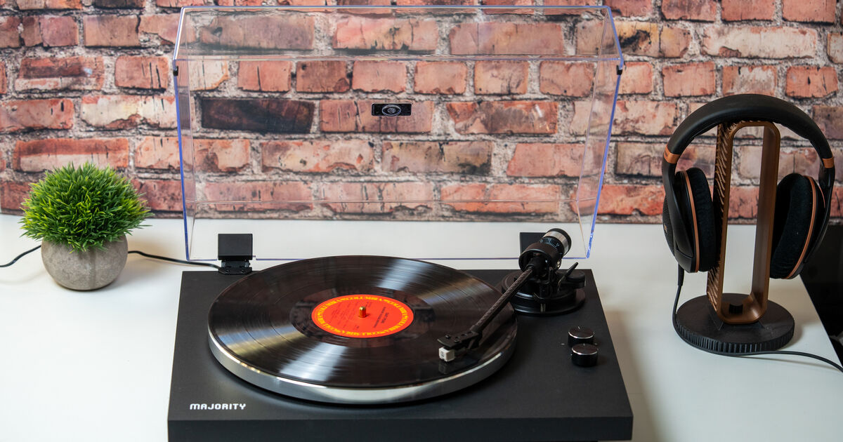 Majority Stylo turntable review: Classic vinyl meets modern streaming