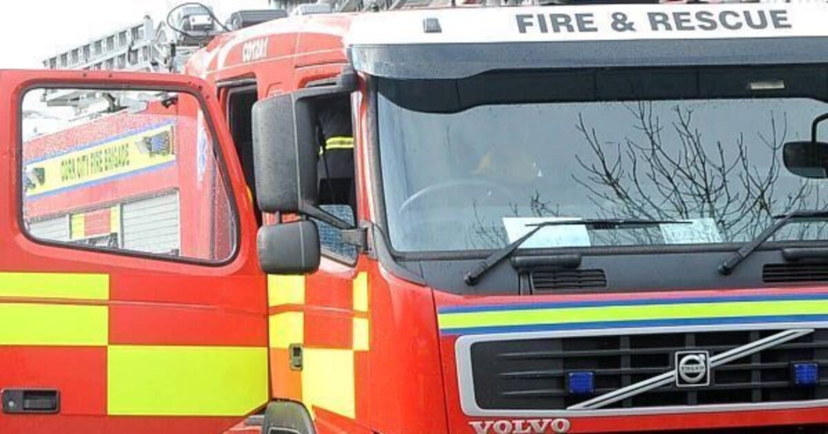 Dublin Fire Brigade attend bonfire off James Street