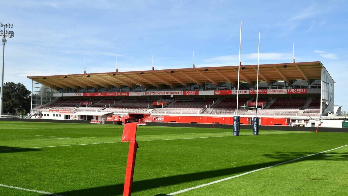 Munster pre-season friendly in Biarritz cancelled due to delay on pitch ...