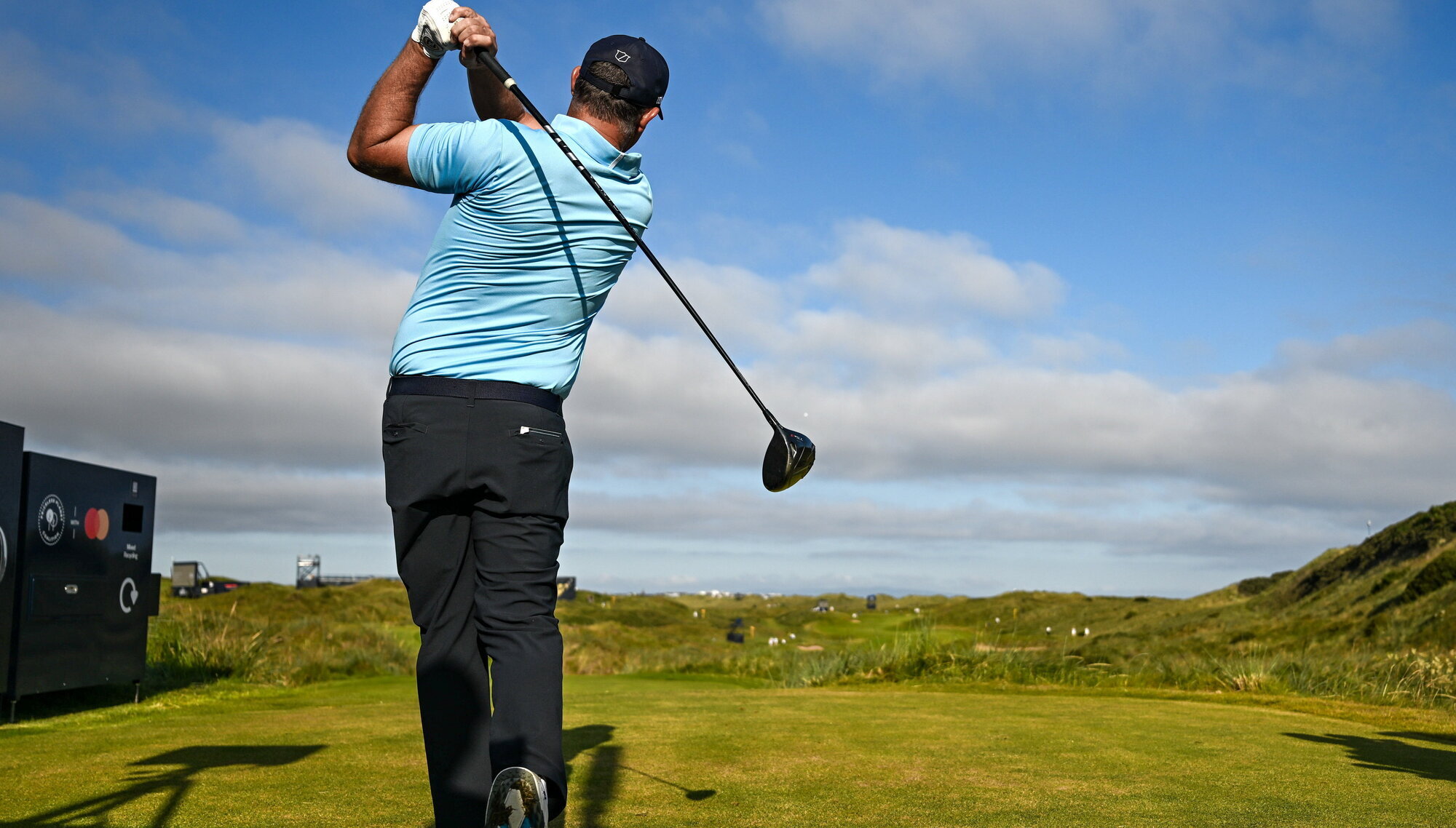 Erome lekas she greeted the door and looked amazing, handed