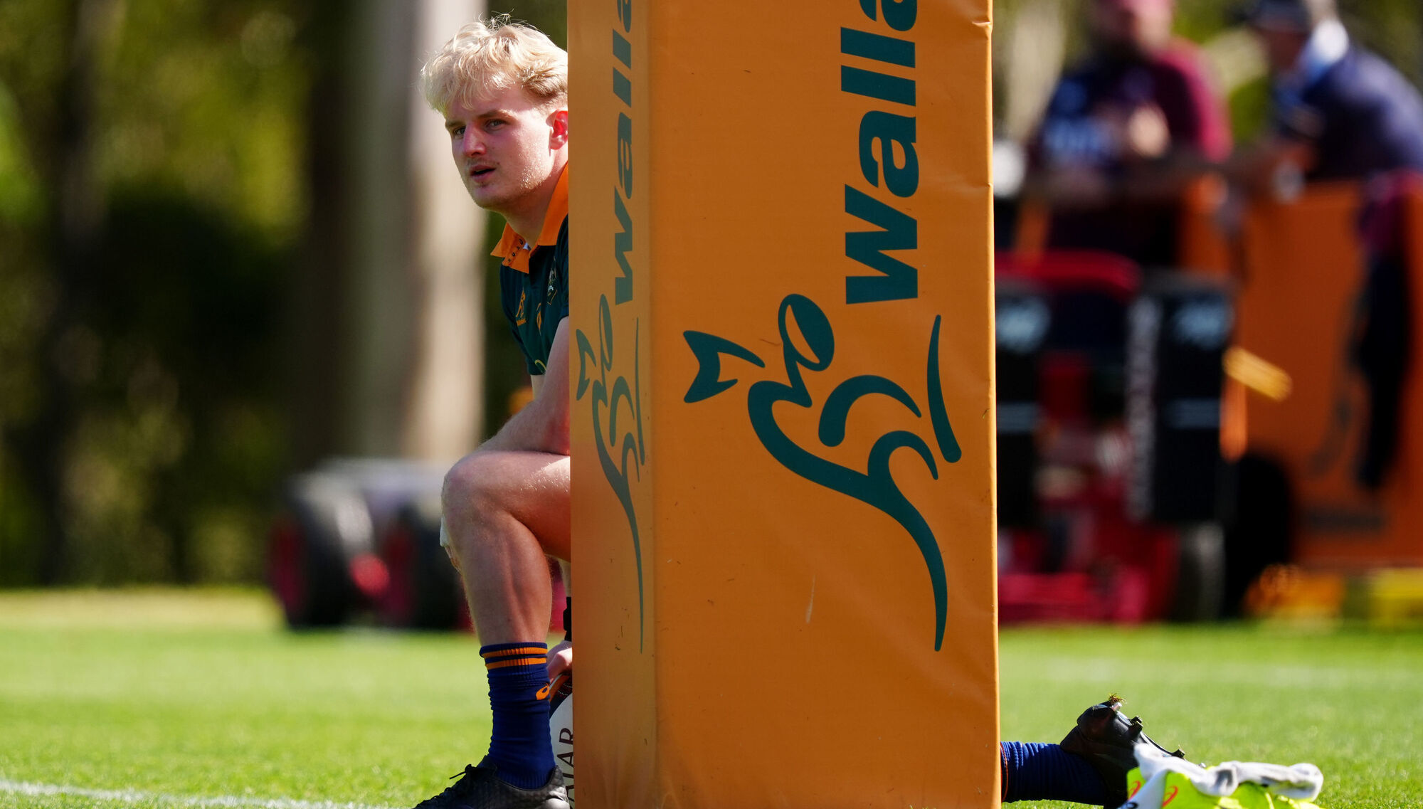 Will Joe Schmidt's dice roll on Tom Lynagh define the series?