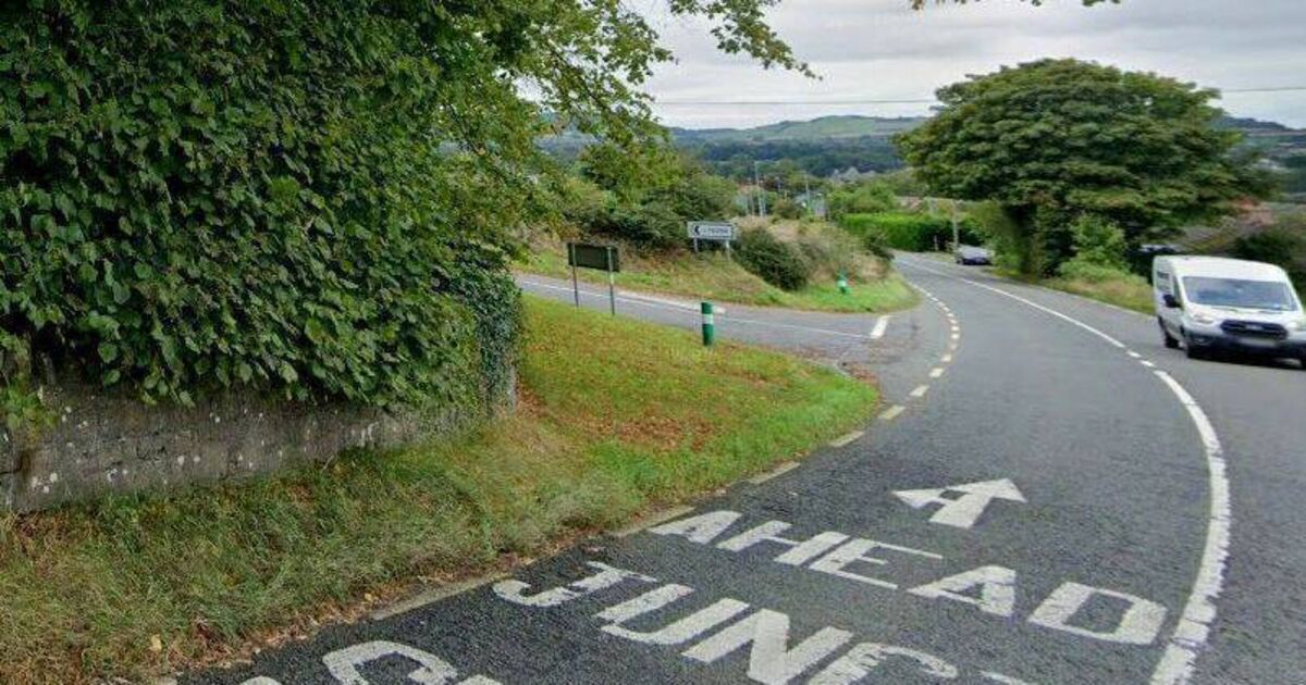 Cork council urged to install mirrors at dangerous junctions in bid to ...