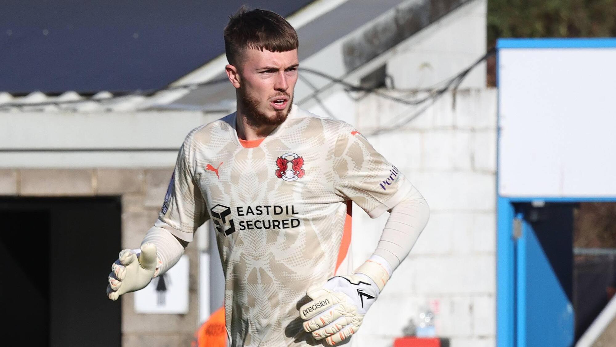 Luton's new Irish 'keeper prospect Josh Keeley aiming to make 'mad' new ...