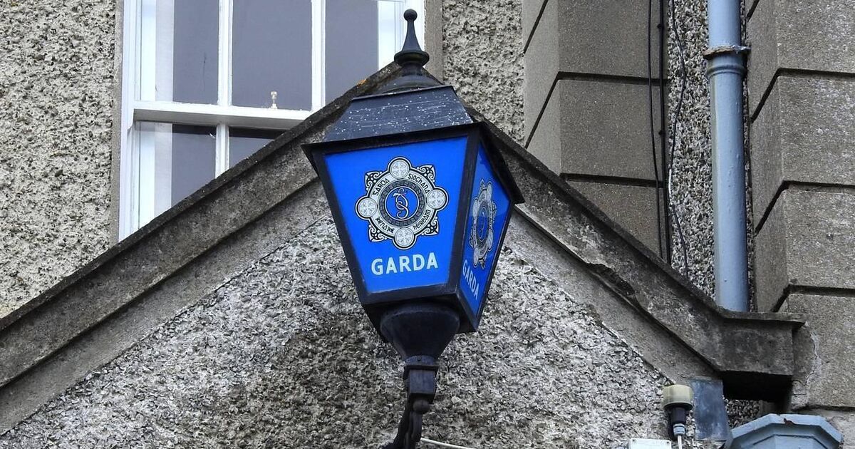 Man suffers serious injuries in crash near Mallow