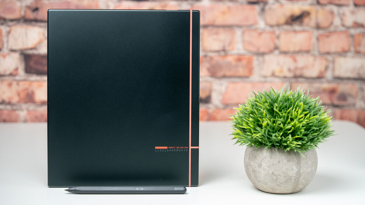 Boox Note Air 4C review: A colour e-ink tablet that blends productivity ...