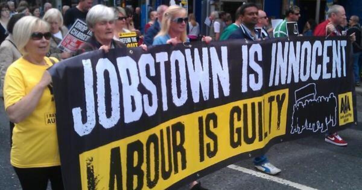 Thousands take to Dublin streets to support Jobstown water-charge ...