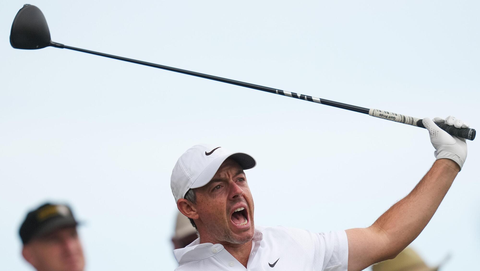 Banana peel moment! A slippery slope for McIlroy during his 3rd round ...