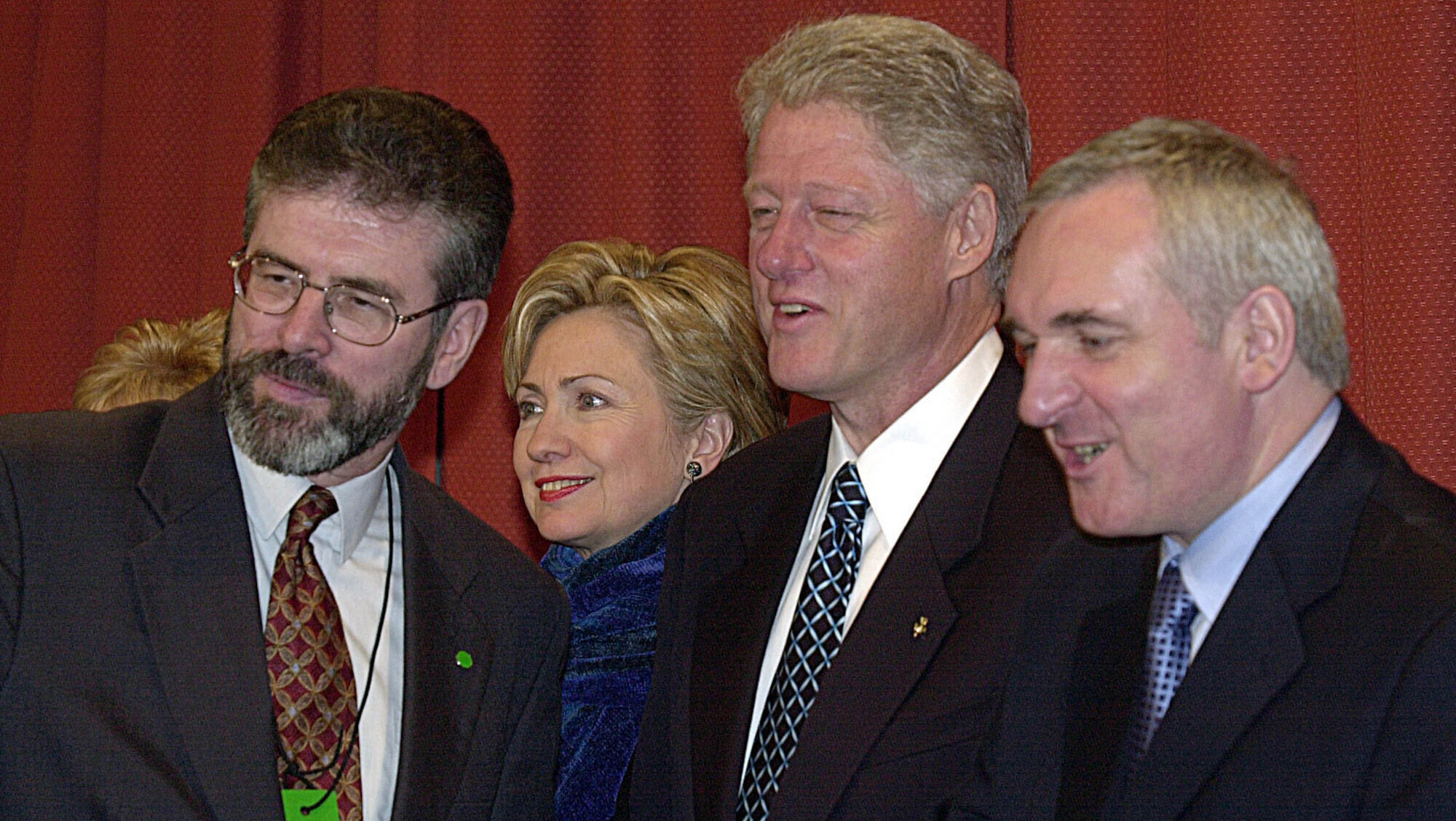 State Papers: White House did not want photo of Clinton shaking hands ...