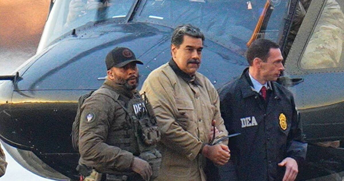 Watch: Maduro lands in Manhattan via helicopter, ahead of court appearance
