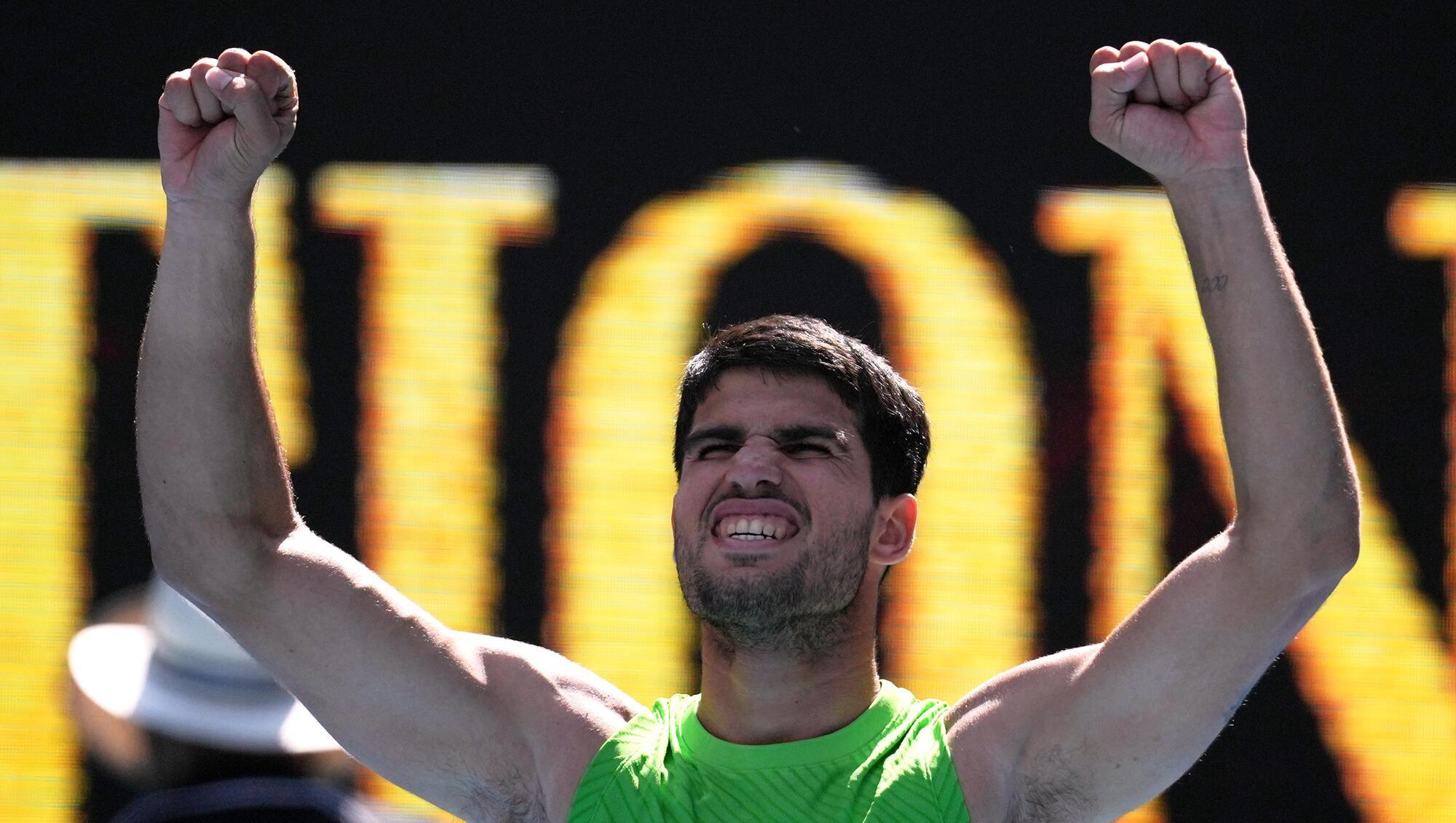 Carlos Alcaraz eases into quarter-finals with straight sets win over ...